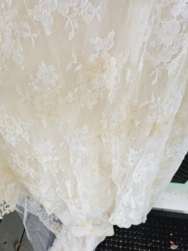 Vintage 1950s Corpse Ghost Bride Wedding Gown & Veil Halloween Costume ...