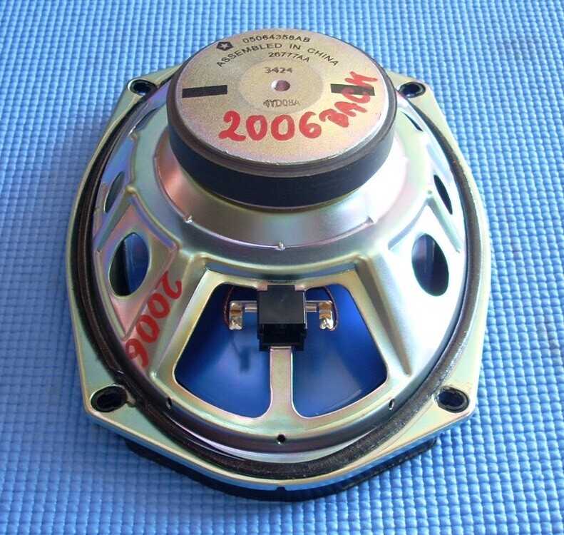 2015 Chrysler 200 Radio Speaker 05064358AB OEM | eBay