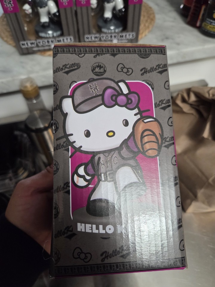 NY Mets Hello Kitty Bobblehead 2025 | eBay