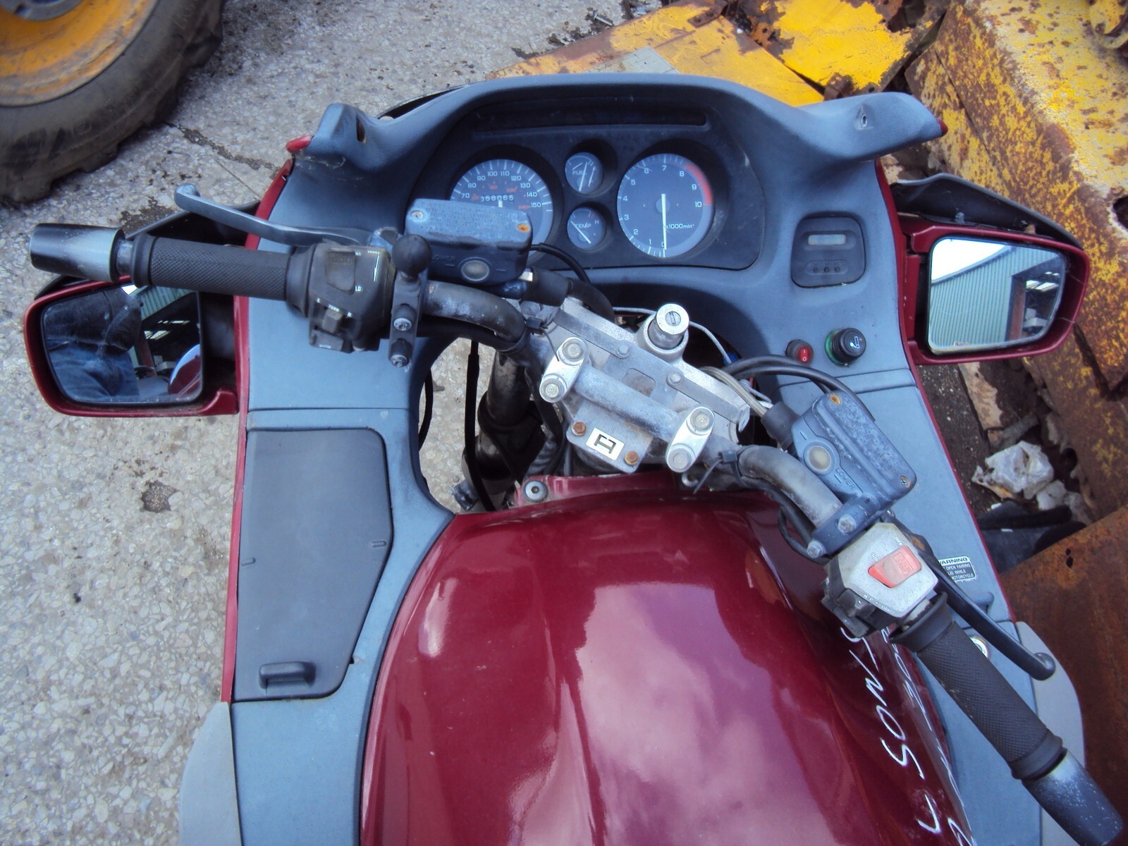 1990 Honda ST1100 Pan European PARTS / SPARES Rear Left Foot Peg | eBay UK