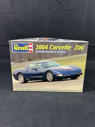 Revell 2004 CORVETTE Z06 Commemorative Edition 1:25 Model Kit 85-2827 ...
