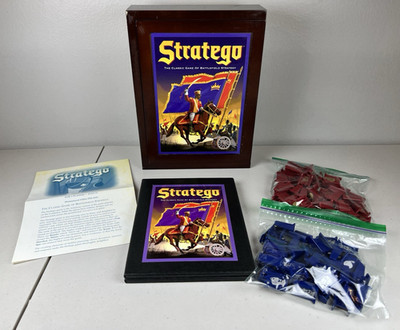 Stratego Vintage Game Collection COMPLETE Hasbro 2009 Capture Flag ...