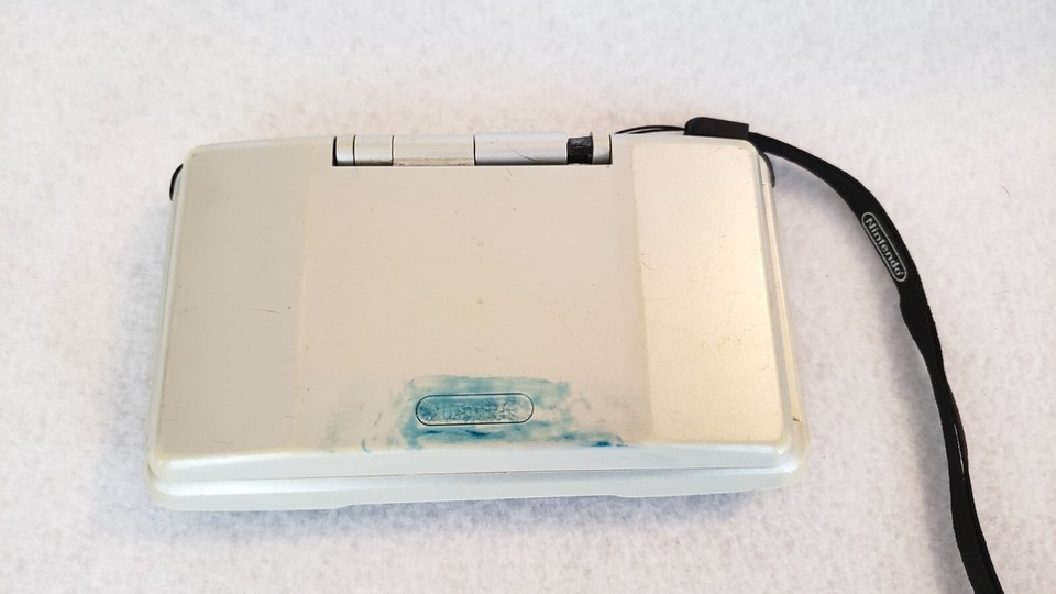 Original Nintendo DS (Silver, NTR-001) - PERFECT TO RESHELL, WORKS 100% ...