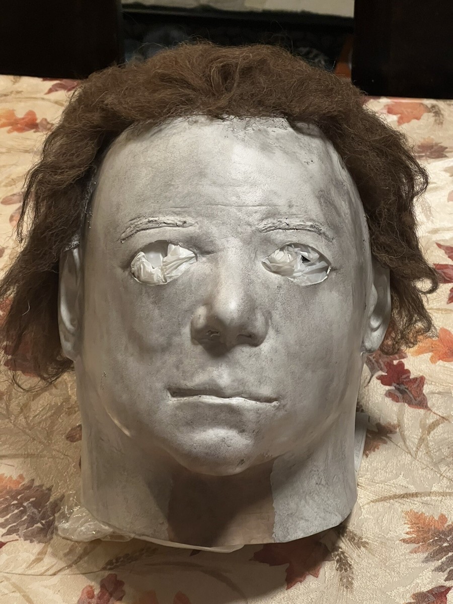 Captain Kirk Maske Im Vergleich Zu Michael Myers