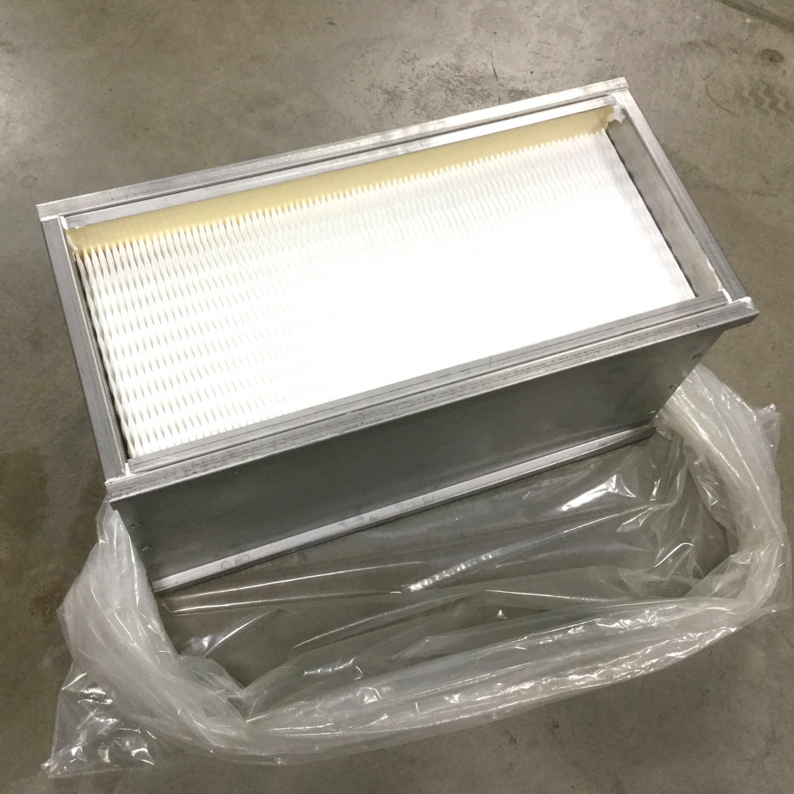 Flanders 0-007-F-02-03-SU-11-00-00-CG-F HEPA Air Filter 12"x 24" 455 ...