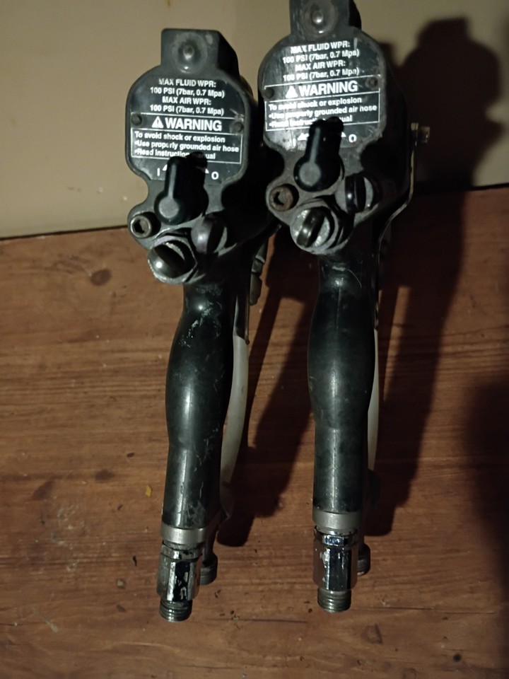 2 FOR THE PRICE OF 1 !!! Lot of 2 Graco Pro Xs3 Spray Guns *TESted/USED ...