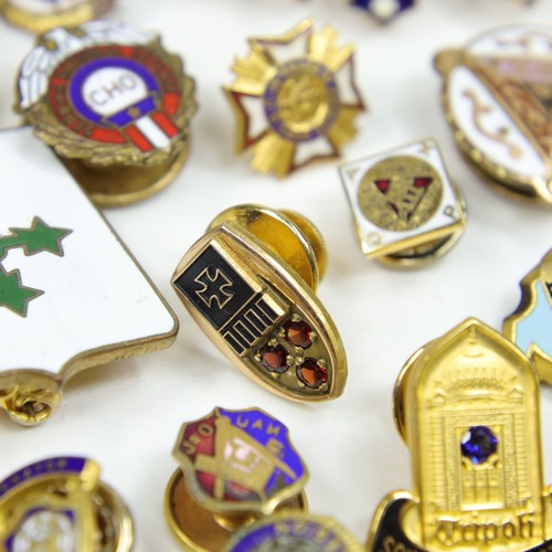 Large Lot of Vintage Service Award Fraternal Organization Lapel Pins ...