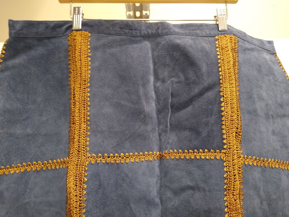 NWTS, lew magram collection "Jacket & Skirt" Size 24W, Blue Suede ...