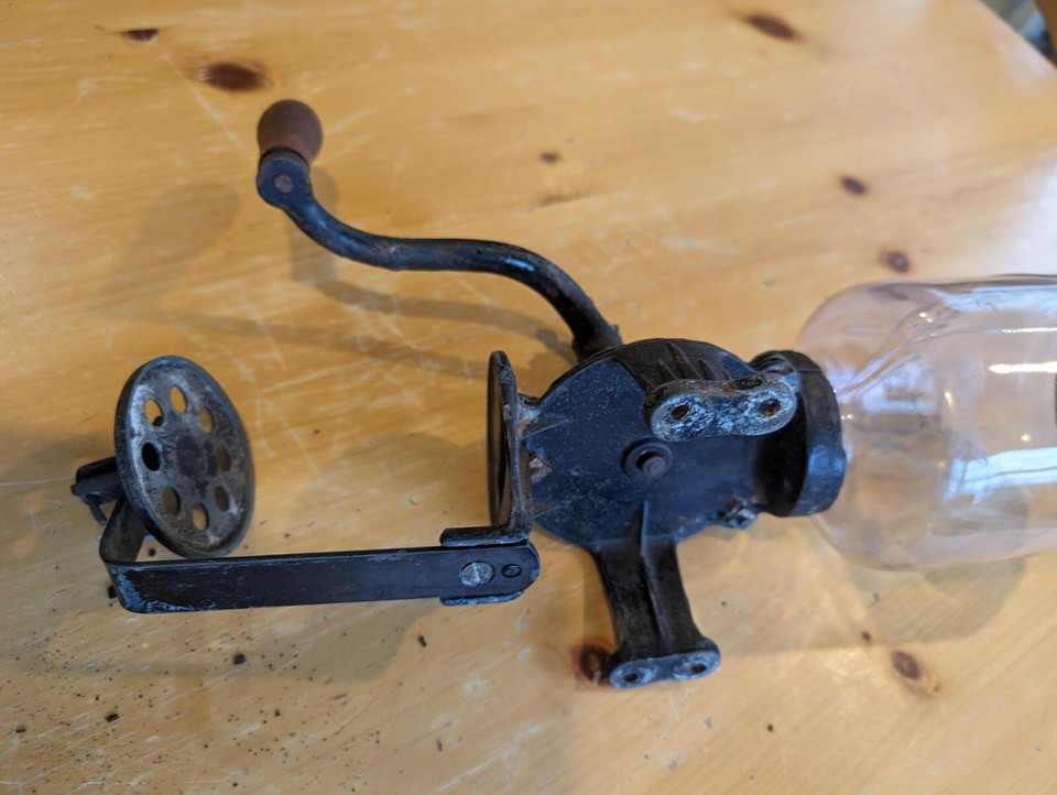 Arcade Crystal # 3 Wall Mount Cast Iron Coffee Grinder Original Parts ...