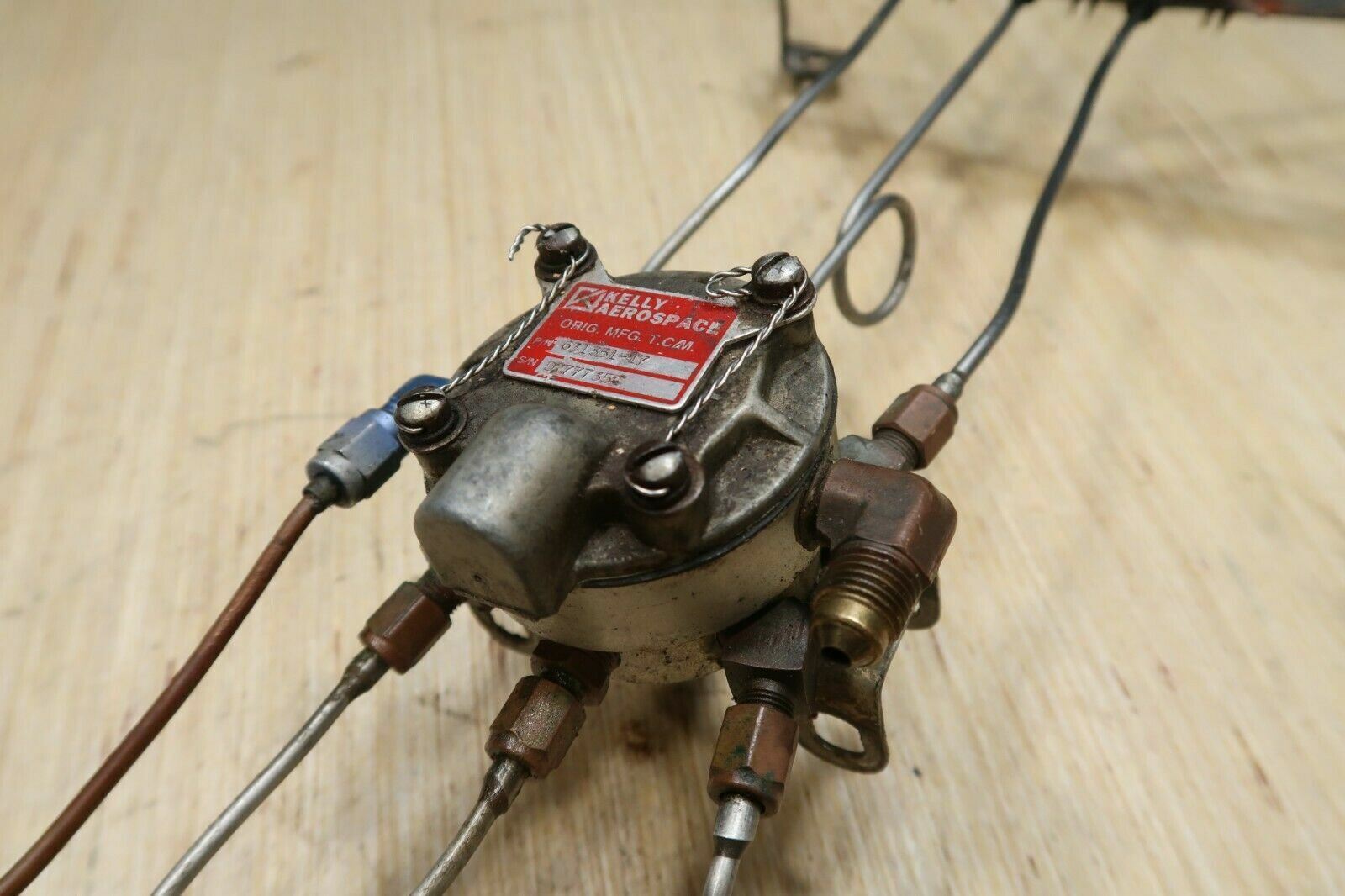 Continental / Kelly TSIO-520 Fuel Manifold Flow Divider / Spider 631351 ...