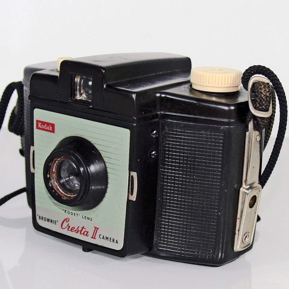 KODAK BROWNIE CRESTA II VINTAGE CLASSIC 1950's FILM CAMERA WORKING ...