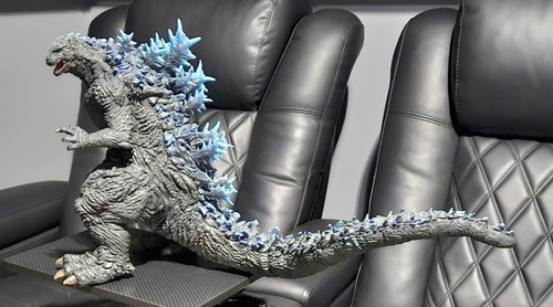 Toho X-PLUS Godzilla Store Exclusive, Godzilla the Ride Figure, GOJIRA ...