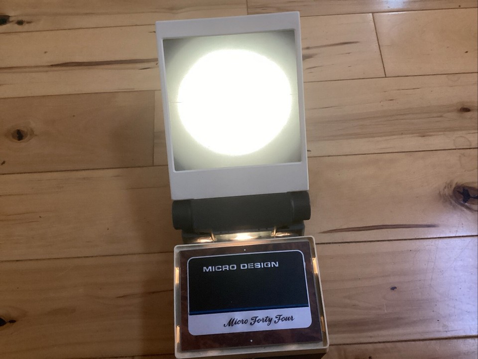 Portable MicroDesign microfiche reader Use Anywhere You Want To Read ...