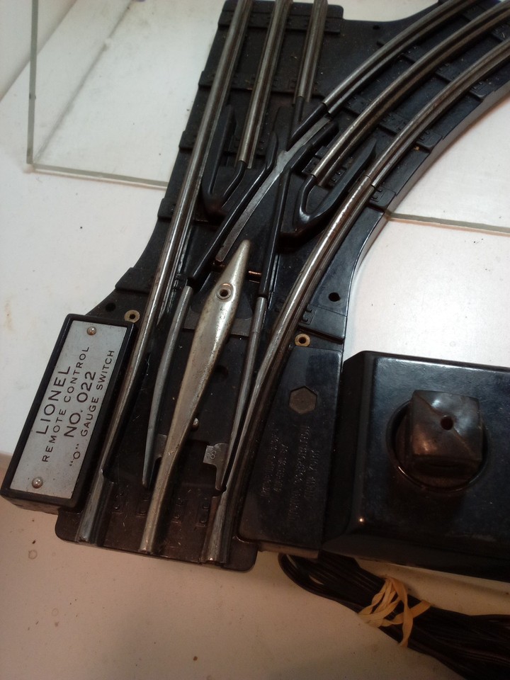 LIONEL O GAUGE REMOTE CONTROL NO O22 SWITCH TRACK SET PRE OWNED | eBay