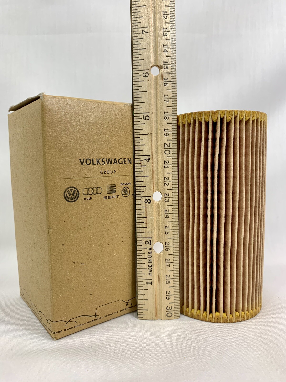 OEM Oil Filter Element for Audi Volkswagen VW 06D-115-562 06D115562 ...