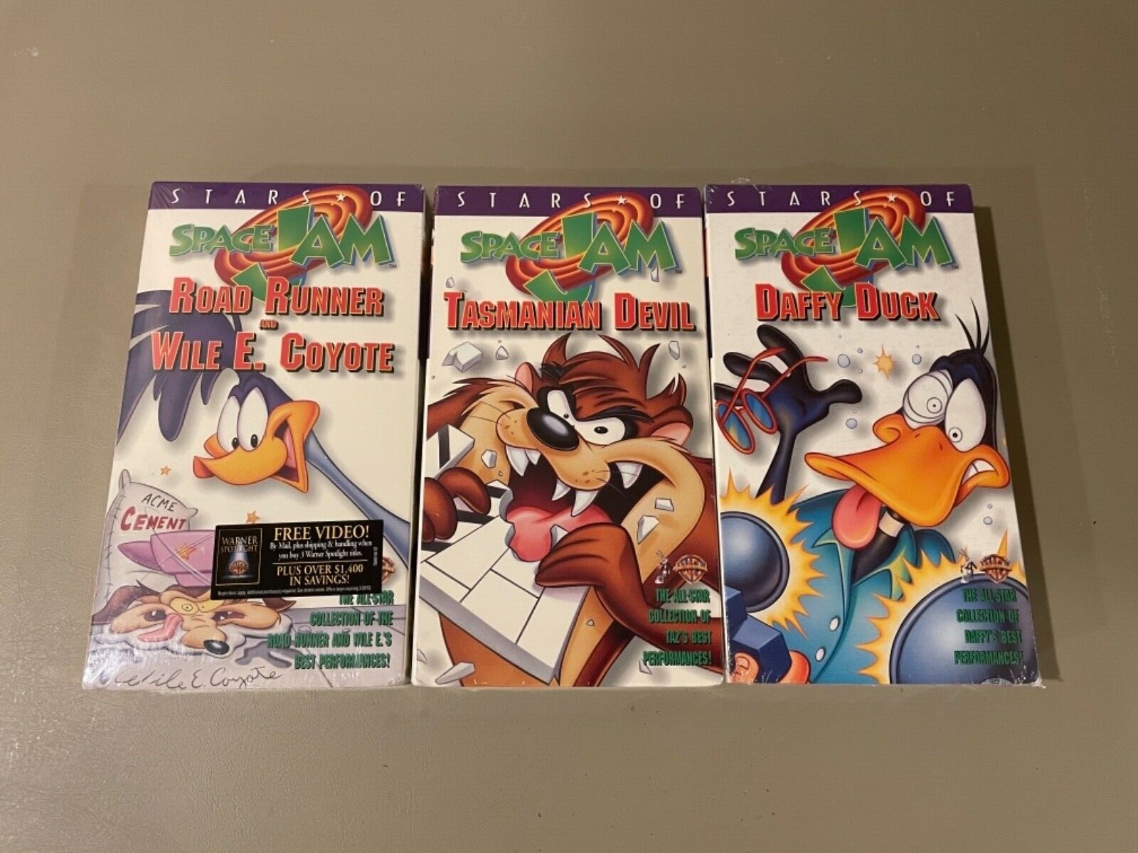 LOONEY TUNES Stars of Space Jam Lot of 3 Sealed VHS Bugs Bunny, Daffy ...