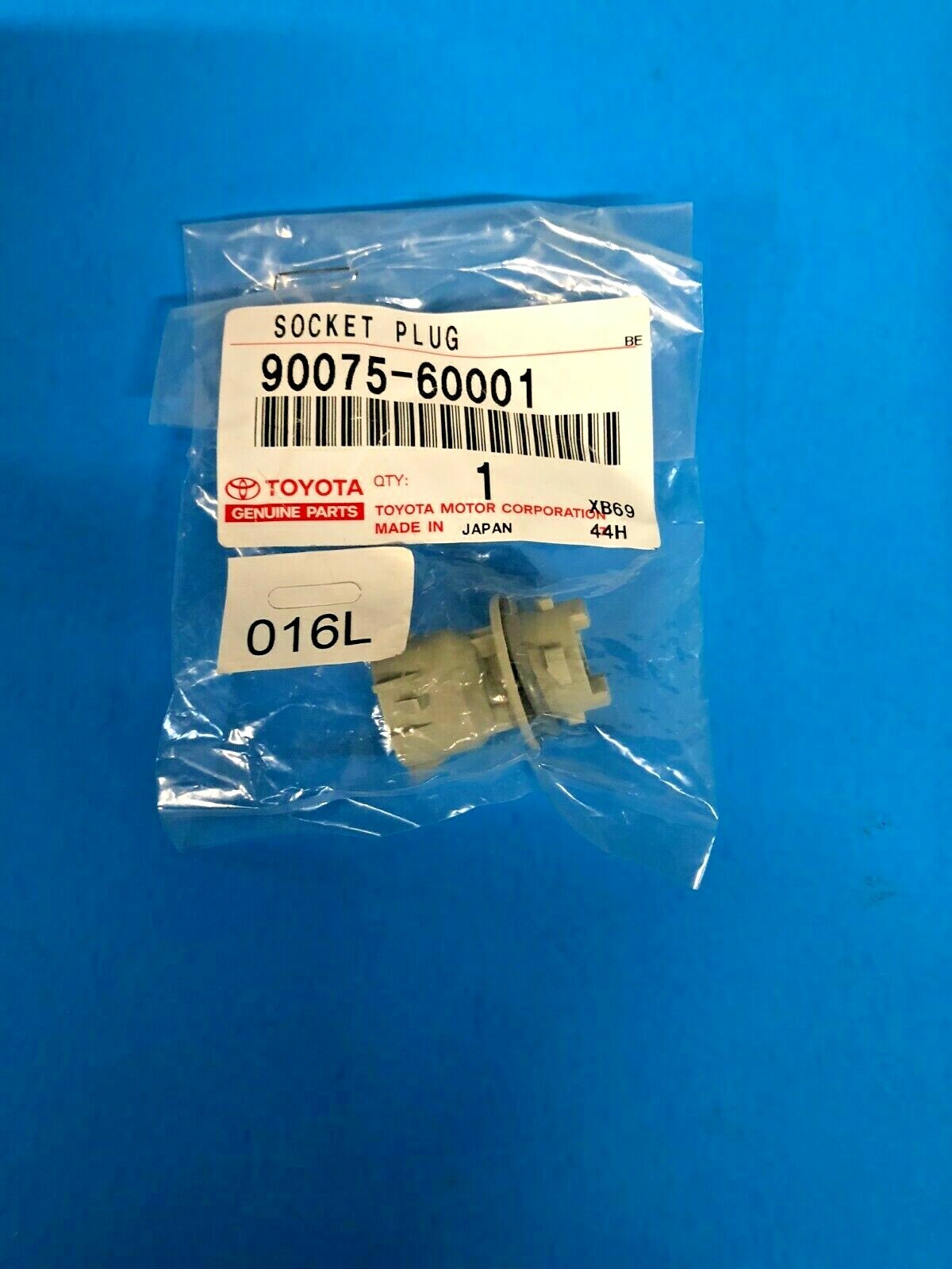 GENUINE TOYOTA & LEXUS (1995-2021) MODELS SOCKET PLUG BACKUP LAMP 90075 ...