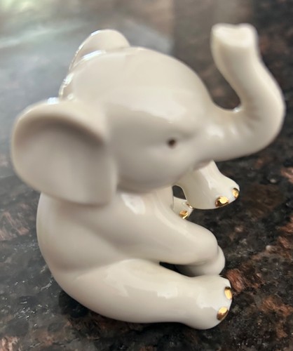 Lenox Baby Elephant Porcelain Figurine 24k Gold trim sitting w/raised ...