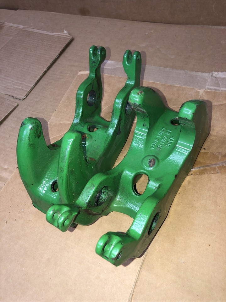 John Deere 1023E 1025R Compact Tractor H120 Loader Quick Tatch Latch ...