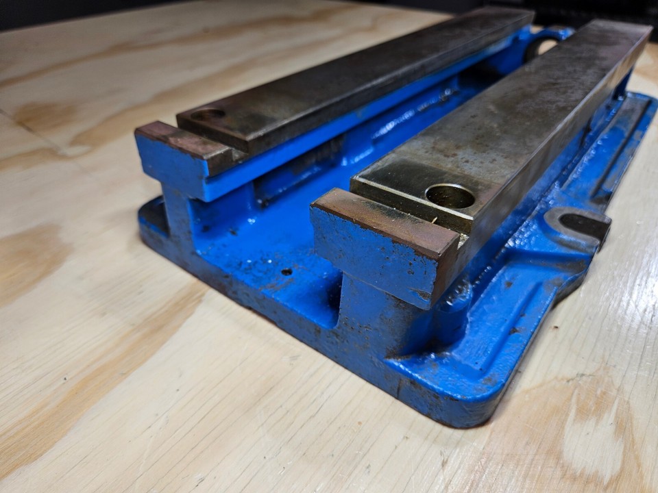 KURT MACHINE VISE D-688 Base Plate only no jaws or handle - FAST SHIP!💨 ...