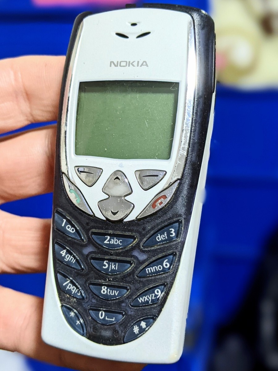 Really Old Mobile Phones This Is How Much Money You Could Sell Your