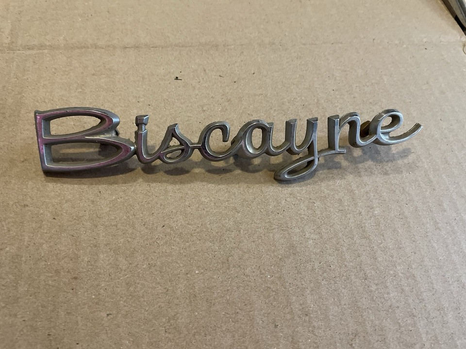 1965 1966 CHEVROLET BISCAYNE REAR QUARTER PANEL EMBLEMS ORIGINAL GM ...