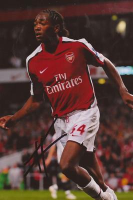 ARSENAL: SANCHEZ WATT SIGNED 6x4 ACTION PHOTO+COA | eBay