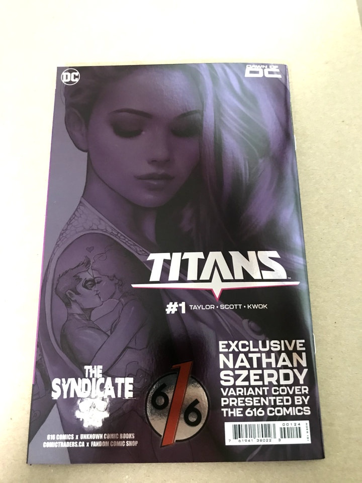 Titans #1 Exclusive Szerdy Virgin Foil Tattooed Starfire Variant (DC ...