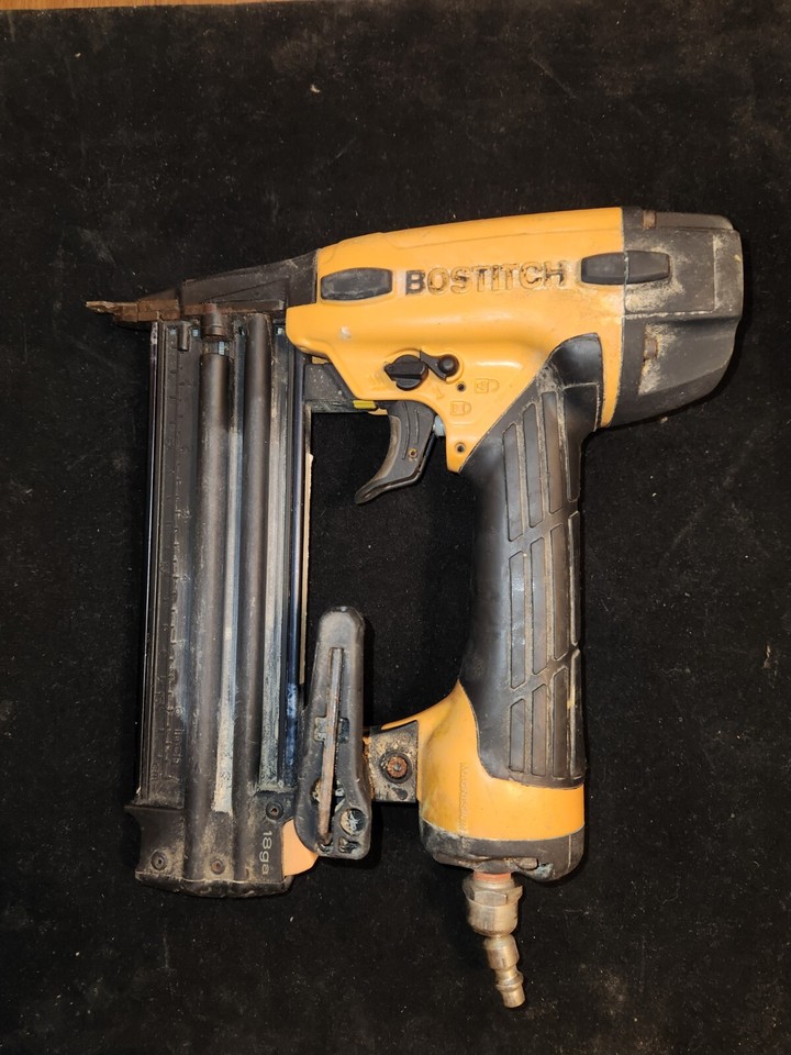 Bostitch 5/8" To 2 1/8" 18 Gauge Brad Nailer BT1855 | eBay