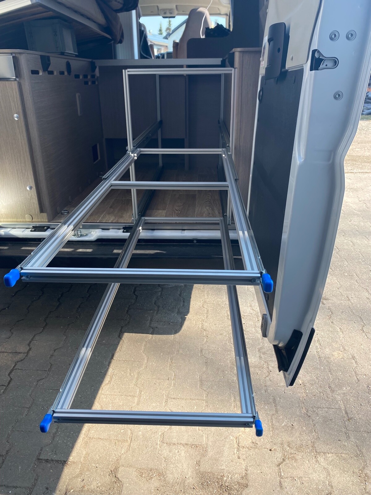 Kastenwagen Regalsystem Auszugssystem Regal Heckgarage Eurobox Camper ...