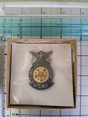 USAF-Fire Chief Badge, Mini Size 9/83 Obsolete-UNITED STATES AIR FORCE ...