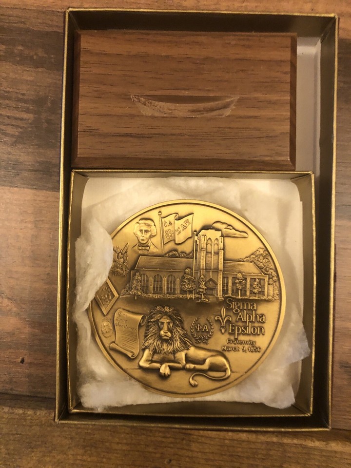 Sigma Alpha Epsilon- SAE - Medallion / Paperweight 3” Diameter | eBay
