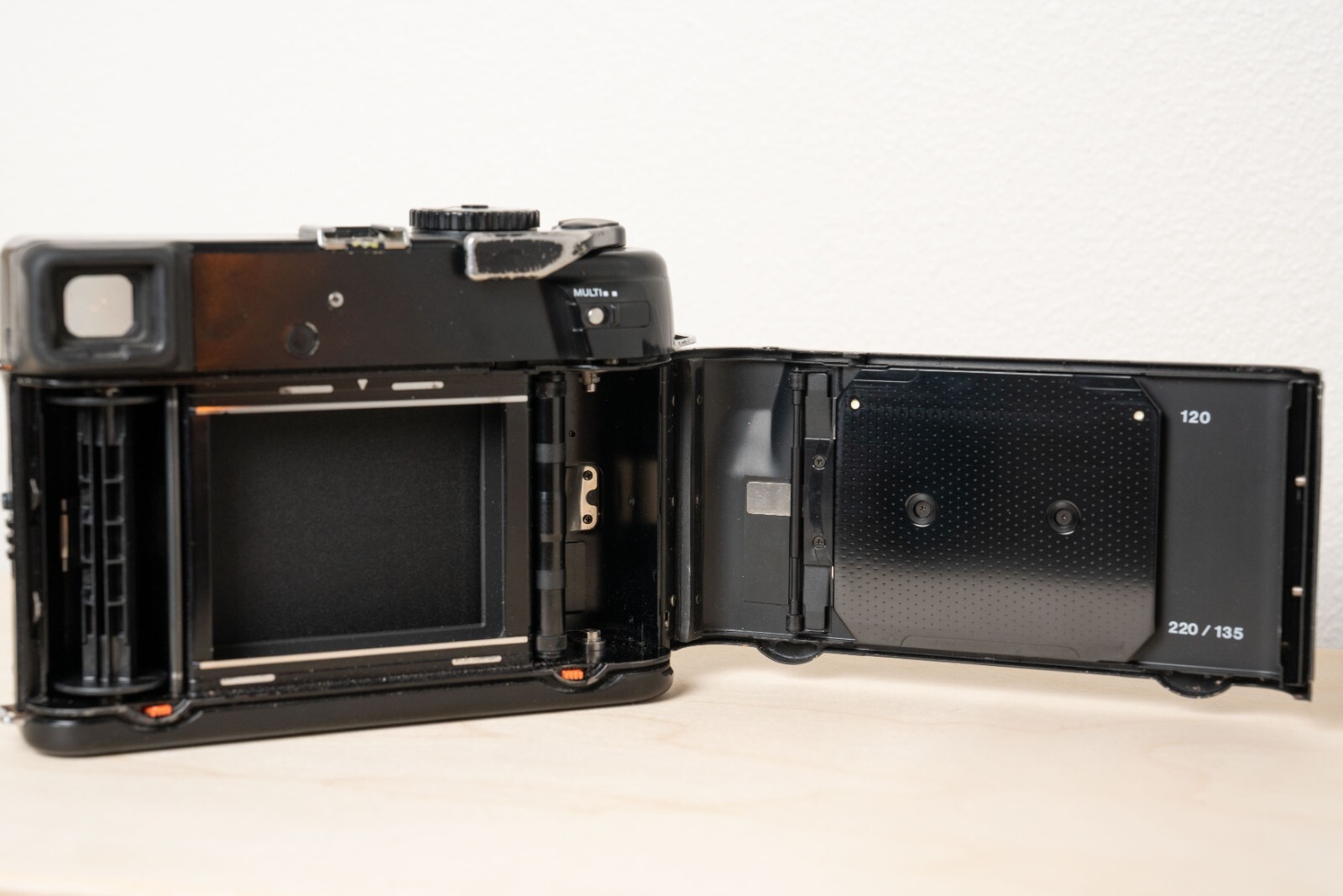 Mamiya 7 II Medium Format Rangefinder Film Camera - Black (Body Only ...