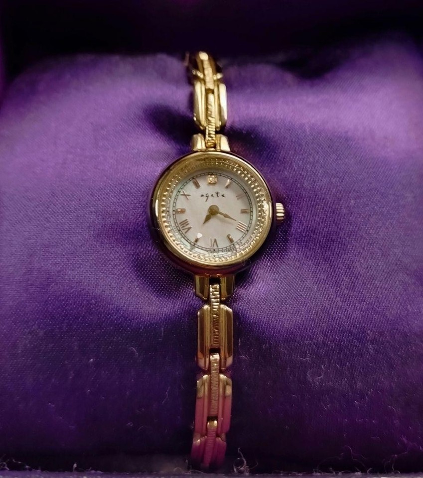Agete Gold Round Shell Dial Solar Quartz Watch Used with Certificate | eBay