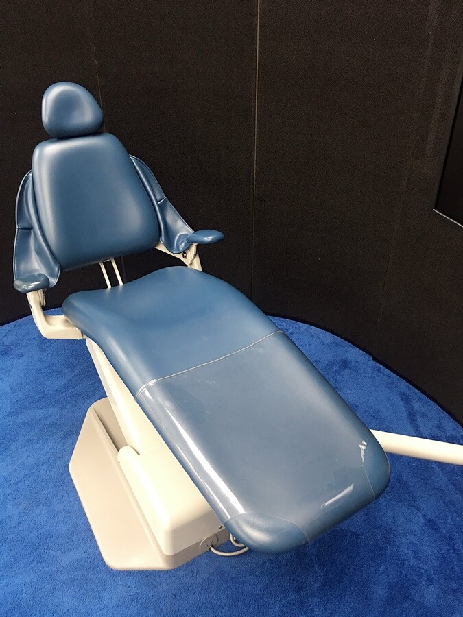 ADEC 1021 Decade Dental Patient Chair w/ Radius Monitor Mount | eBay