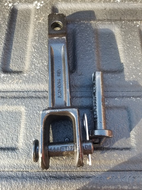 Kenworth Tow Hook A20-6014 With Pin A65-6008 for sale online | eBay