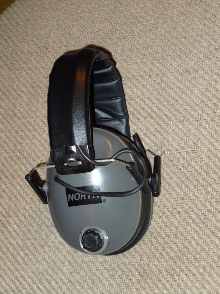 North Ear Muffs Range & Shooting Gun Muffler Adjustable Ear Protection ...