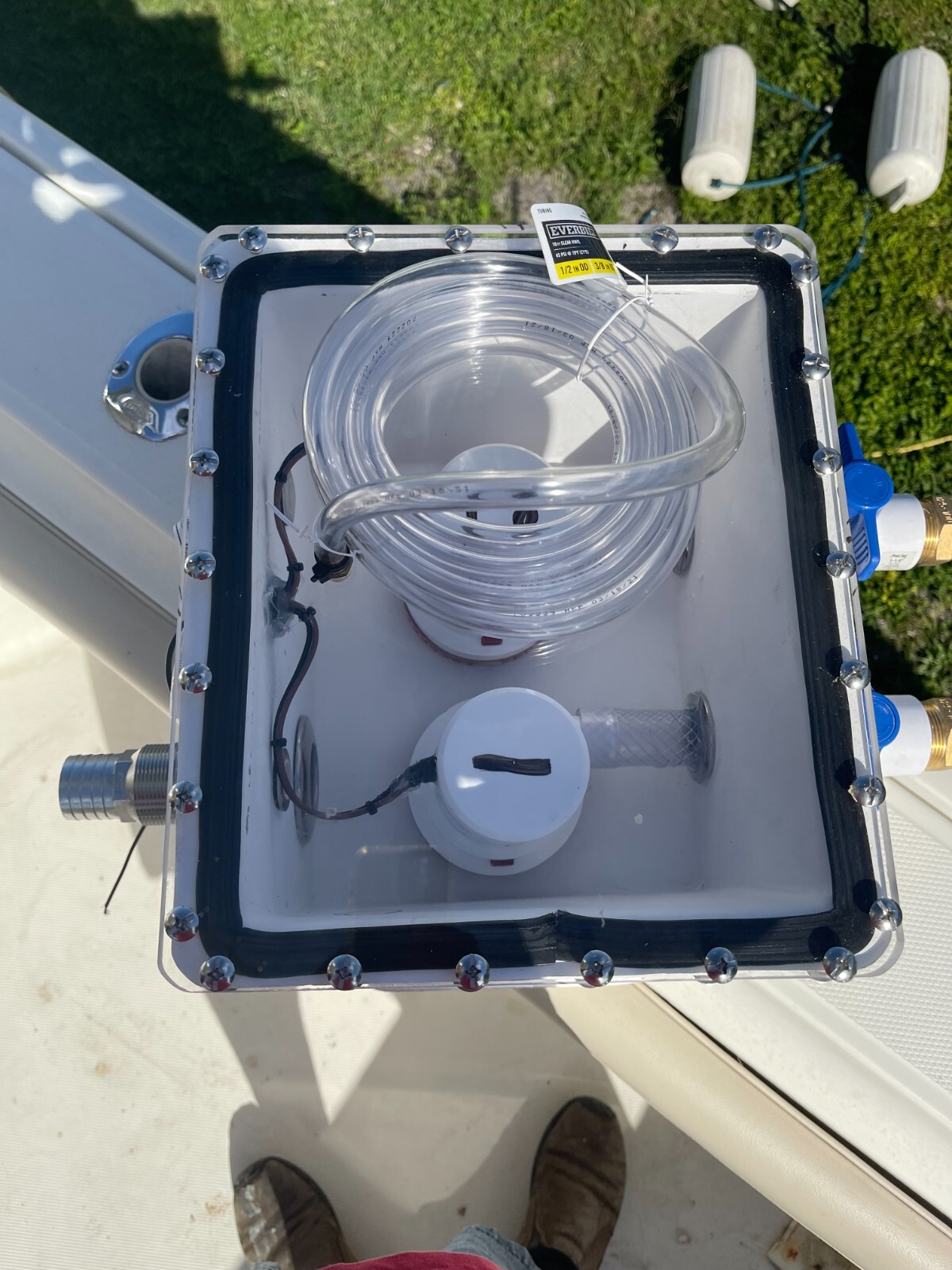 sea chest for boat Livewell Pump Box Only ''18-1/2 'L x 12"W x 8-5/8"H ...