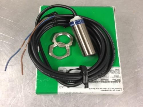 UpTo 5 NEW at MostElectric: XS518B1DAL2 TELEMECANIQUE XS5-18B1DAL2 | eBay