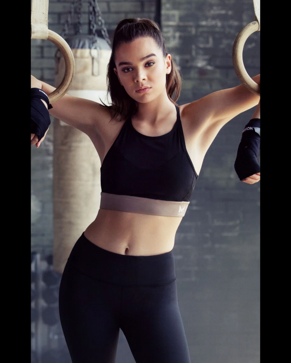 Miranda Cosgrove Yoga Pants