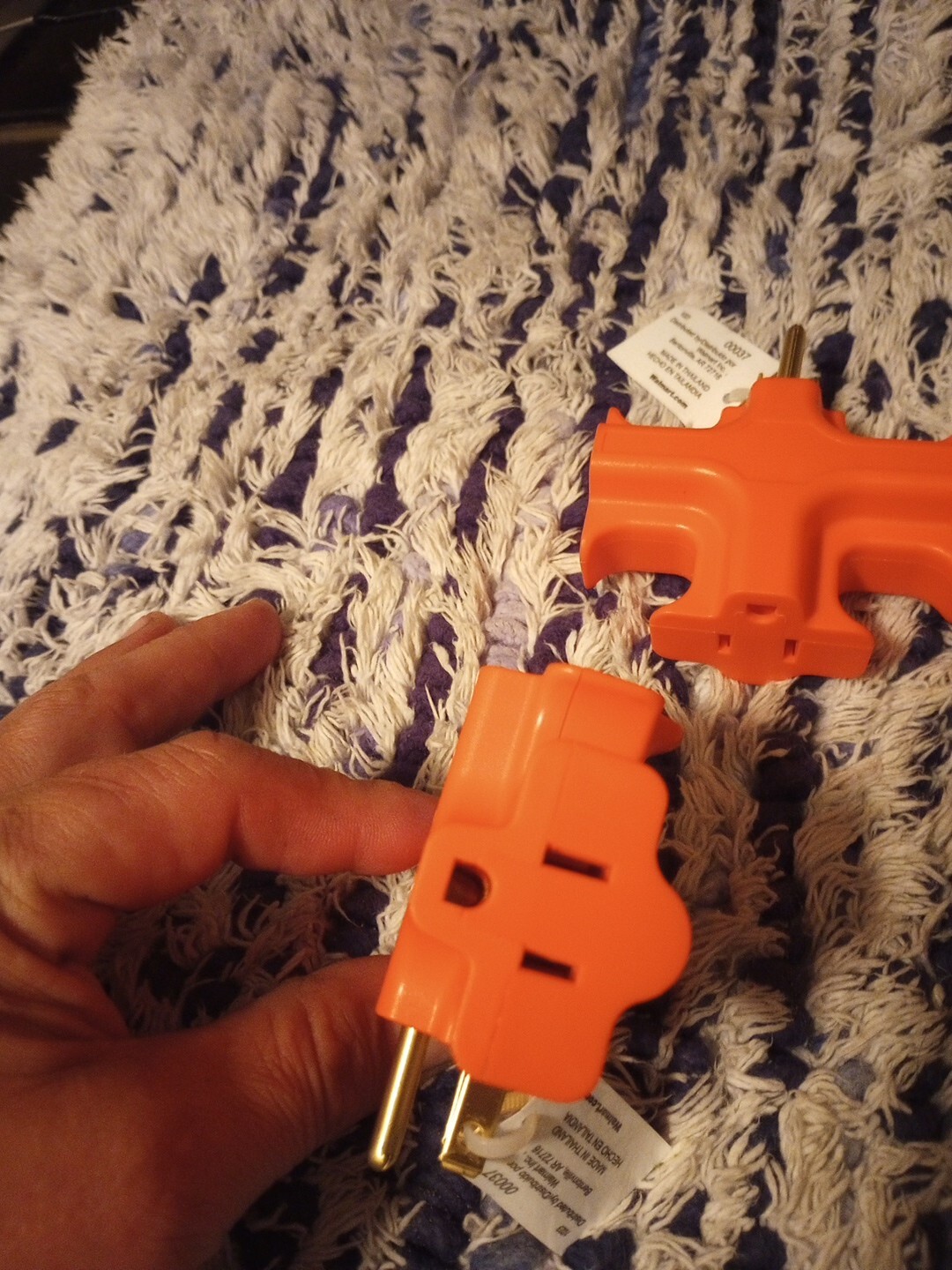 Electrical Power Splitters 4 Pack Orange 3 Outlet 3 Prong Plug In Power ...