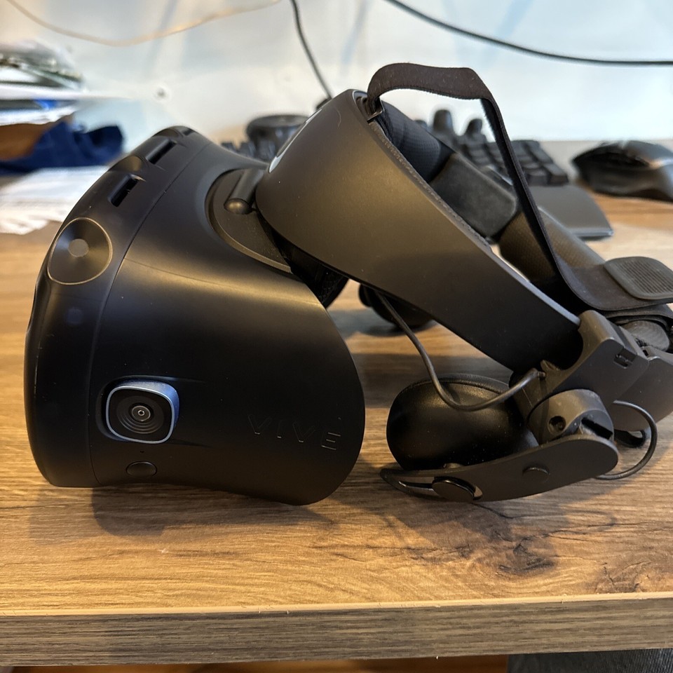 Genuine HTC VIVE Cosmos Elite VR Virtual Reality PC HEADSET replacement ...