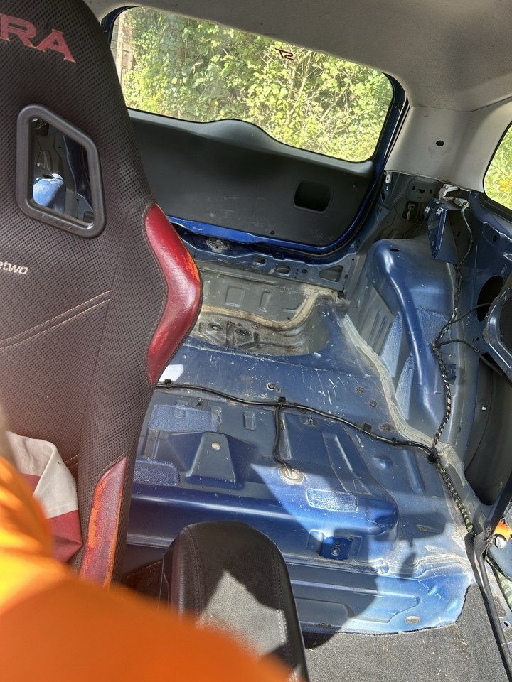 Spares Or Repairs *runs and drives* St150 Ford Fiesta Mk6 LOTS OF MODS ...