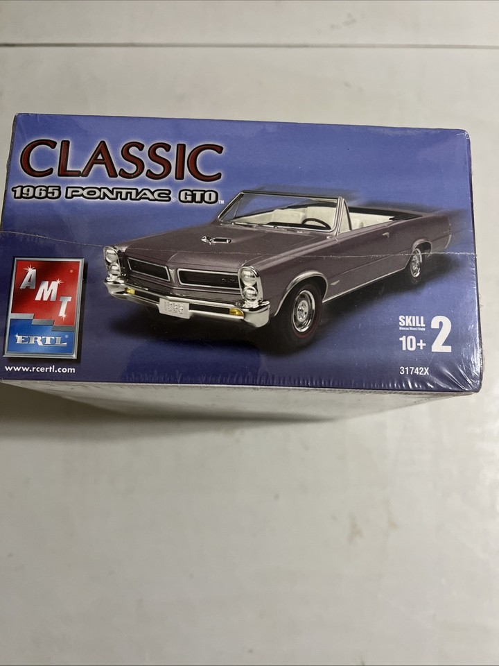 NEW VTG AMT ERTL 1/25~1965 Pontiac GTO Convertible Model Car Kit. (FD ...