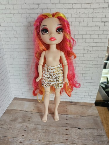 MGA Rainbow High Special Edition Laurel DeVious Red Head Fashion Doll ...