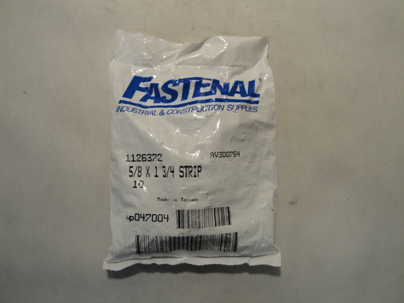 NEW IN FACTORY PACKAGE (10) FASTENAL MACHINE SCREWS 1126372 5/8X1 3/4 ...