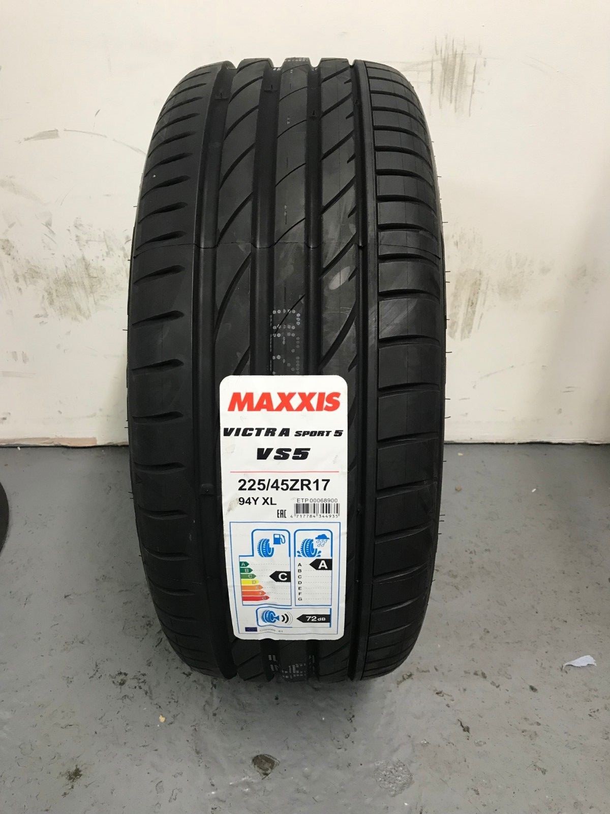 1 x 225/45 ZR17 Maxxis Victra Sport 5 VS5 94Y XL 225 45 17 (2254517 ...