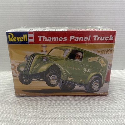 Revell - Thames Panel Truck - 1/25 Scale Model Kit 7609 - Factory ...