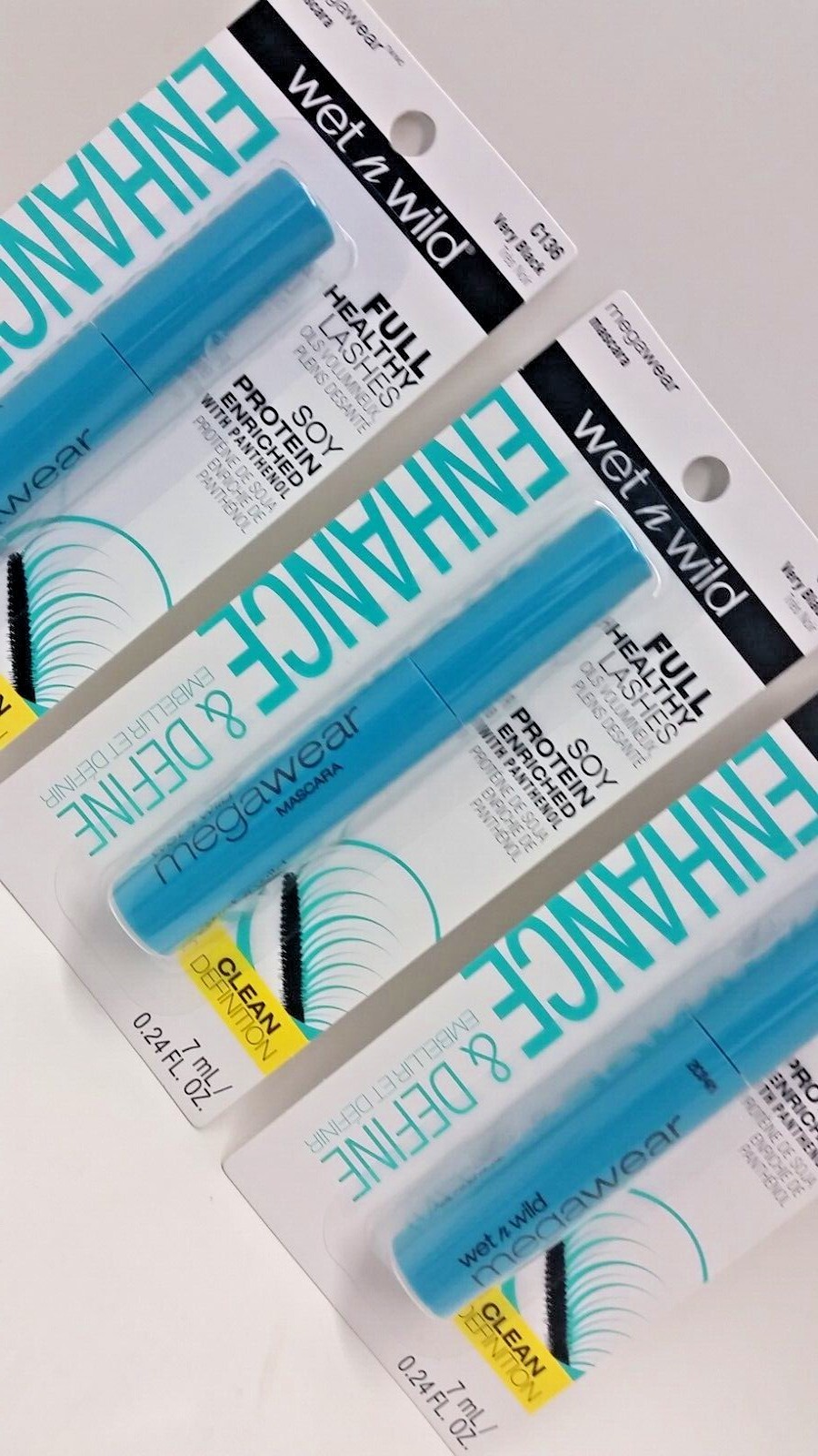 3 x WET N WILD Eye Mascara C136 VERY BLACK Enhance Define MEGA WEAR Soy ...