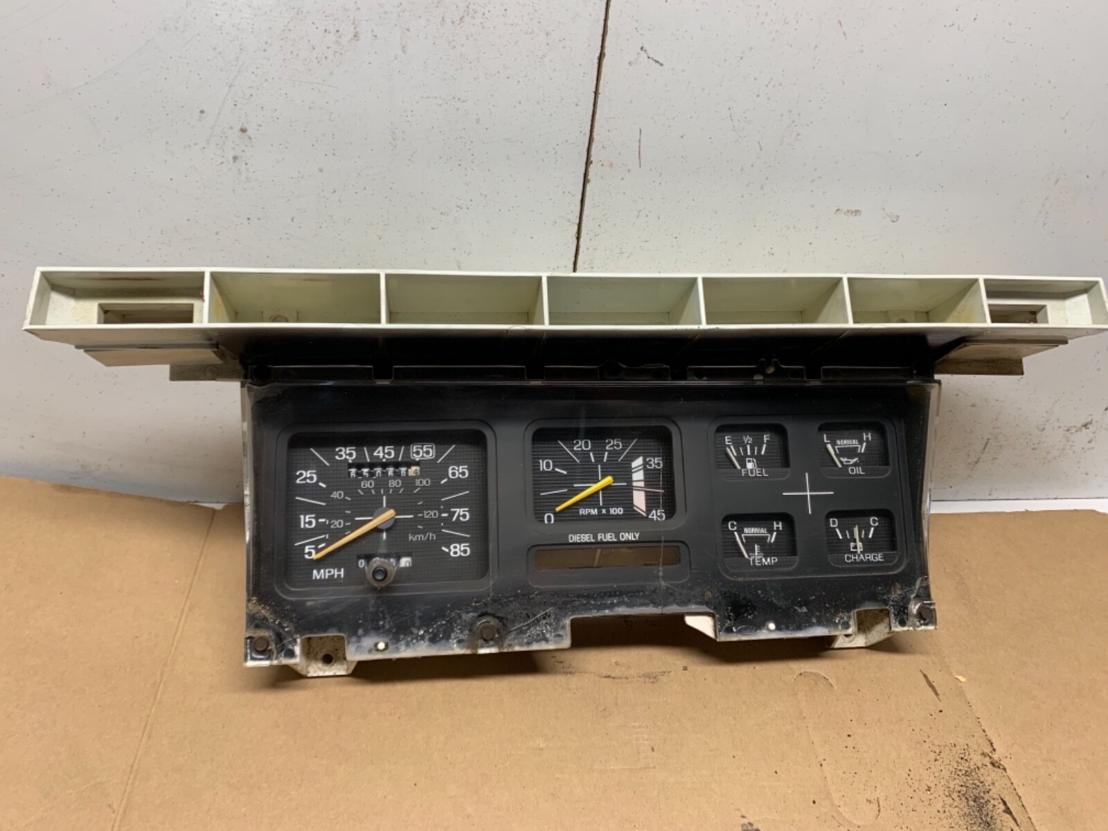 Ford bullnose DIESEL TACH Gauge Cluster Tach Diesel 1980-86 Ford Truck ...